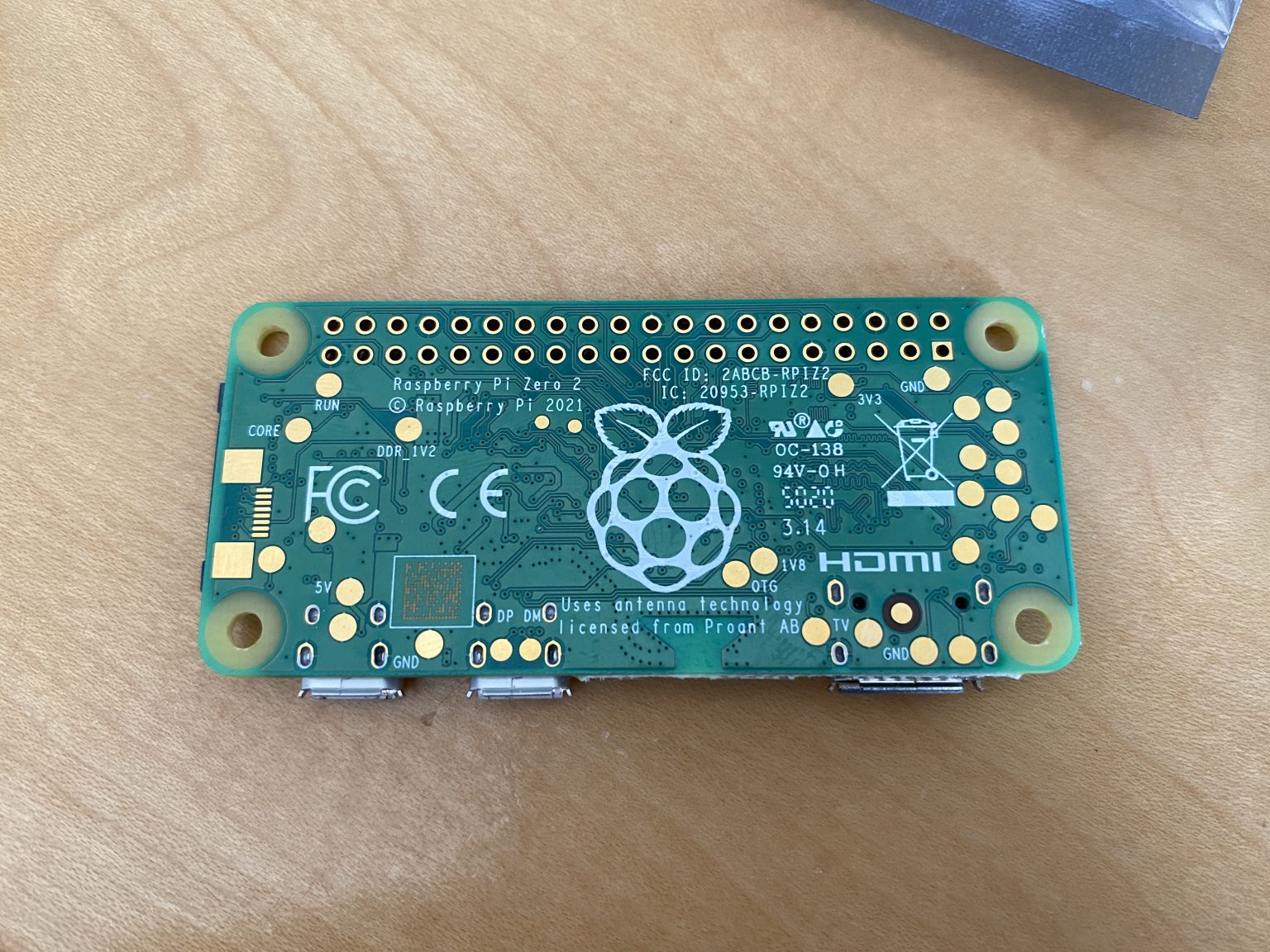Raspberry Pi Zero 2 Wを見て触ってレポート | Japanese Raspberry Pi Users Group