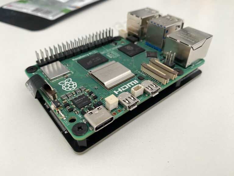 Raspberry Pi 5の各種NVMe SSDボードを試す | Japanese Raspberry Pi Users Group